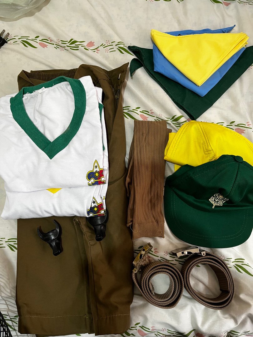 Class B Boyscout Complete uniform, Men's Fashion, Activewear on Carousell