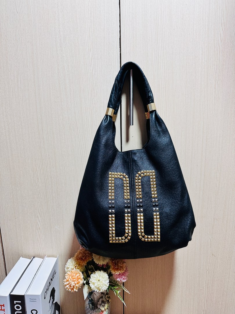 Daks Hobo Bag, Women's Fashion, Bags & Wallets, Shoulder Bags on Carousell