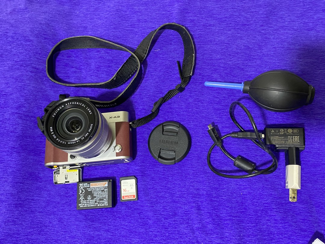 FUJIFILM XA-3 Mirrorless Camera, Photography, Cameras on Carousell