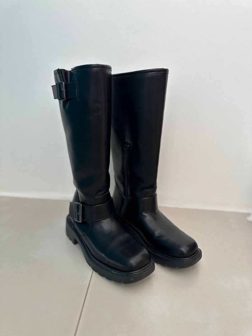 GU BOOTS, Women's Fashion, Footwear, Boots on Carousell