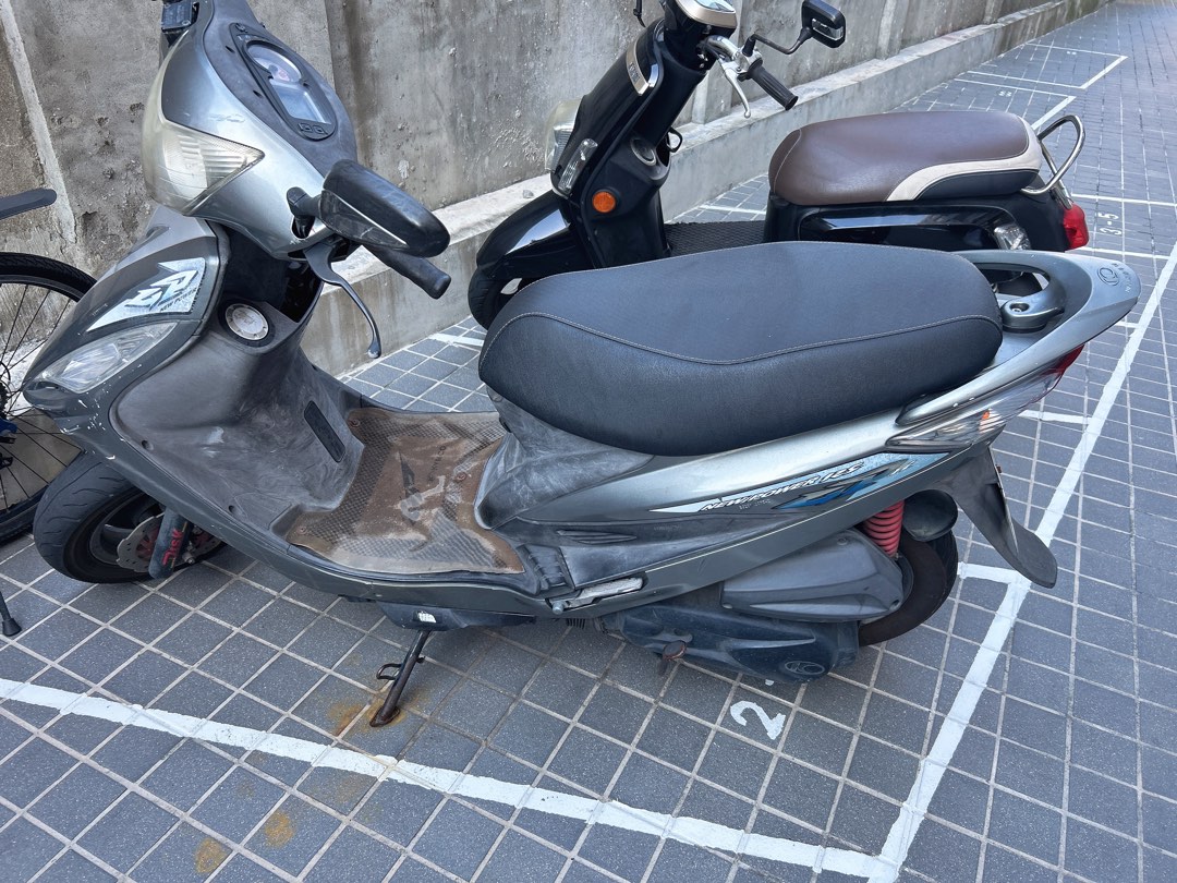 光陽Kymco gp125 噴射 二手, 機車, 二手機車在旋轉拍賣