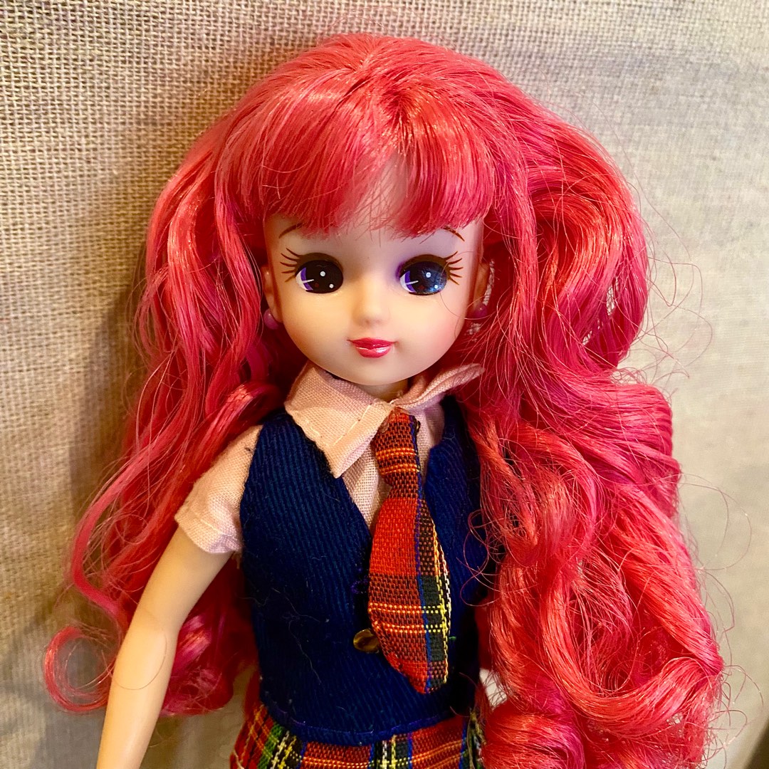 Licca doll with pretty pink hair barbie doll, Everything Else, Others ...