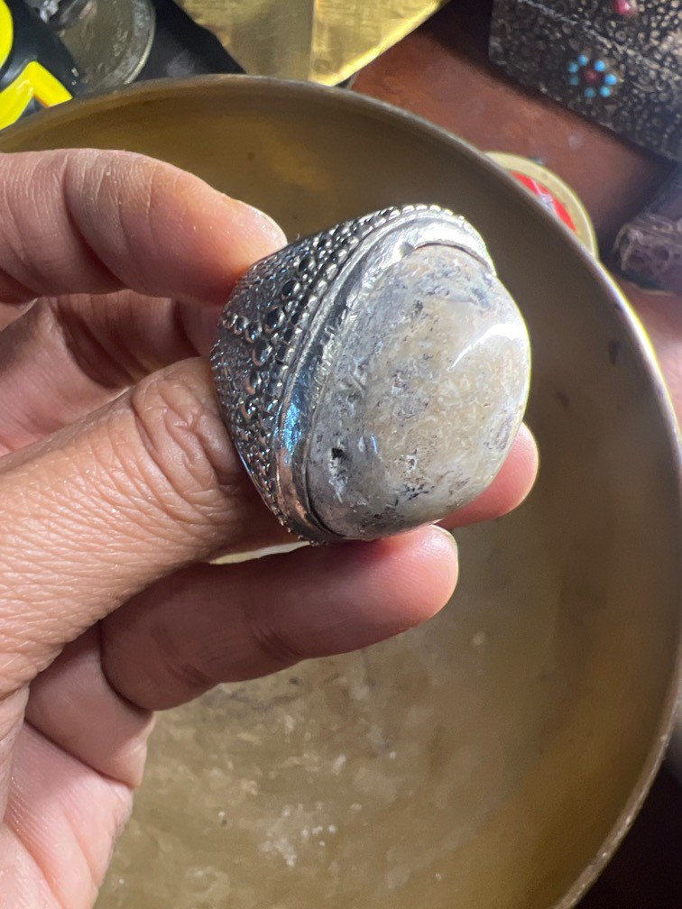 Marhan Fossil Putih Coral Ring | Cincin Fosil Karang Matjan Putih ...