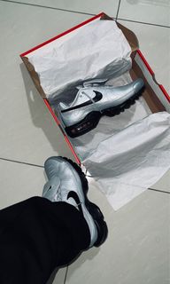 NIKE AIR MAX PLUS OG TN, Men's Fashion, Footwear, Sneakers on Carousell