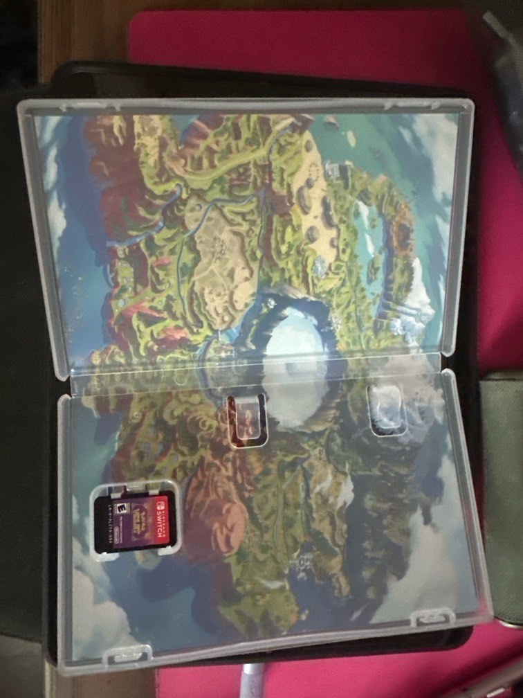 Nintendo switch game pokemon violet, Hobbies & Toys, Music & Media, CDs ...