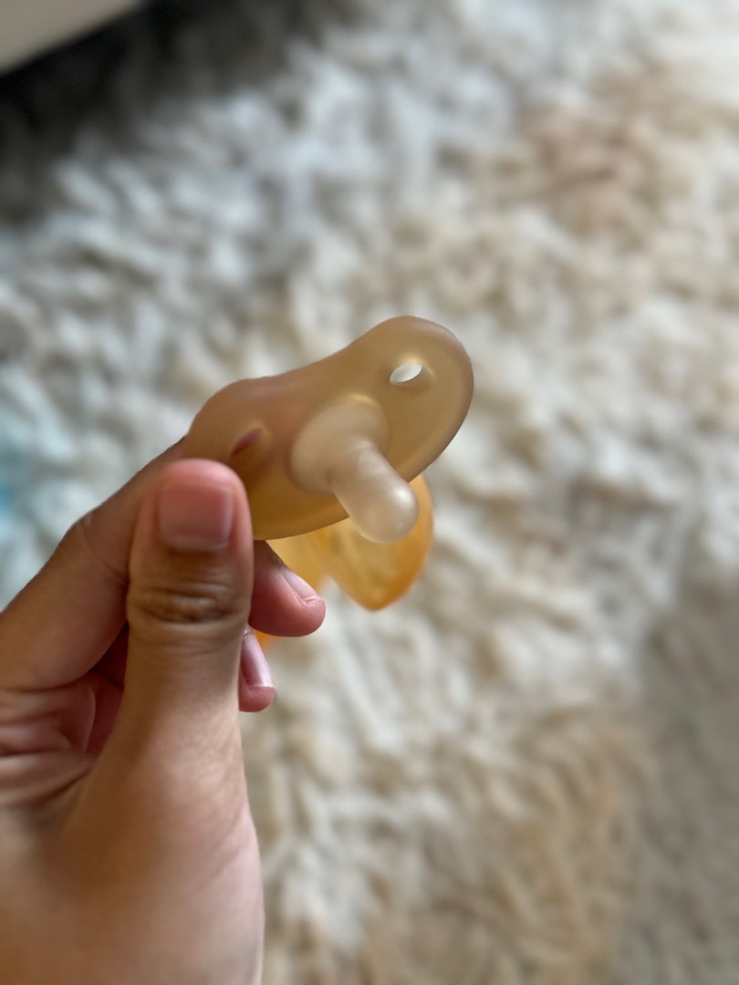 Puting baby (bulat), Babies & Kids, Nursing & Feeding, Soothers ...