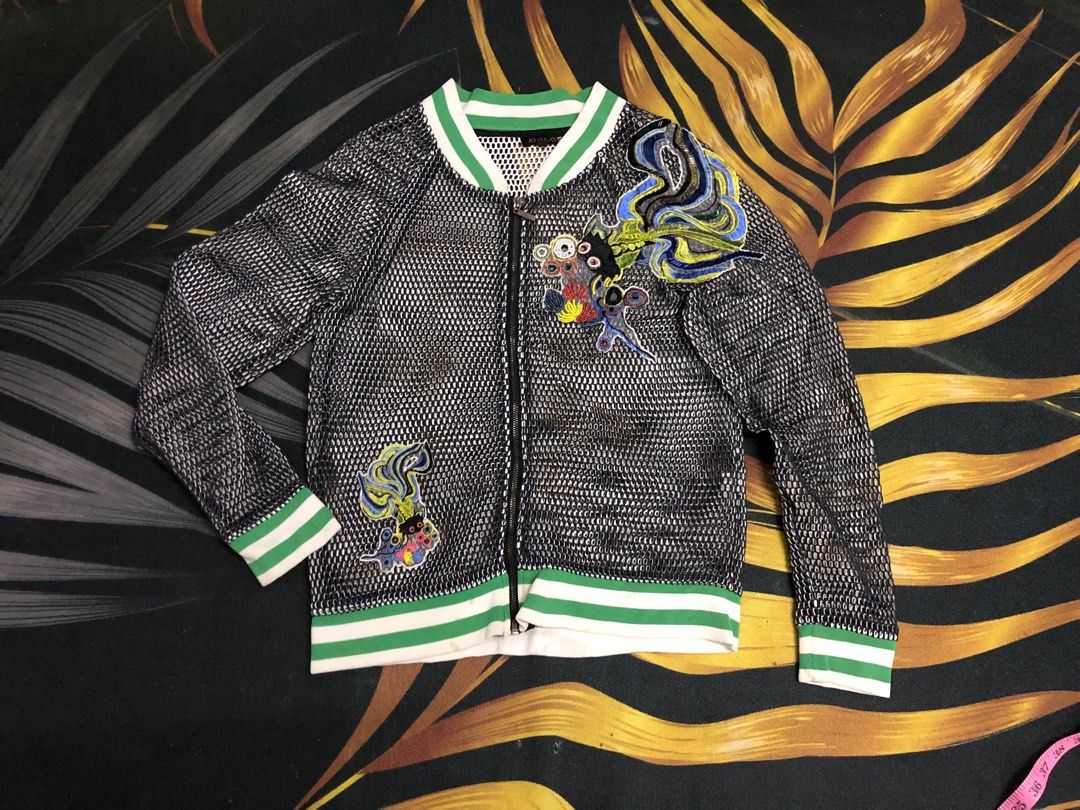 rare jacket kain lubang2, Women's Fashion, Coats, Jackets and Outerwear ...