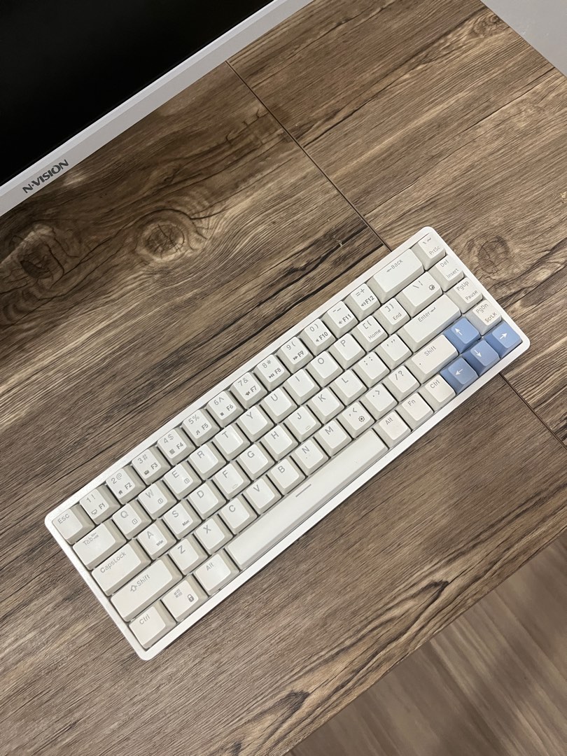 Royal Kludge RKG68 Mechanical Keyboard, Computers & Tech, Parts ...