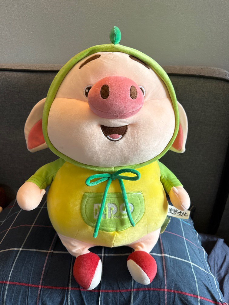 Tik tok zhu xiao pi plushie (XL size), Hobbies & Toys, Toys & Games on ...