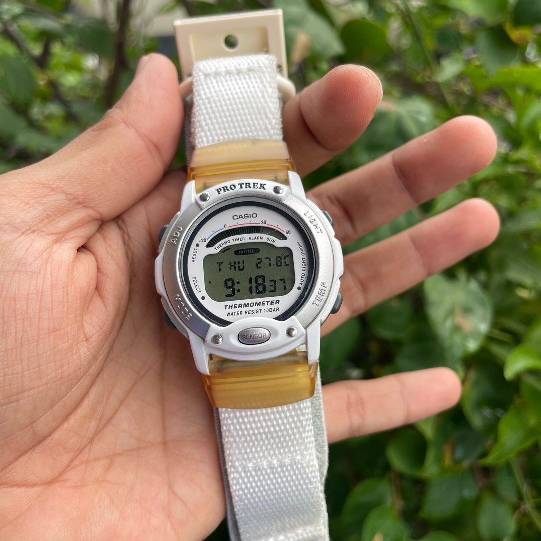 Vintage Casio Protrek Thermometer, Hobbies & Toys, Collectibles ...