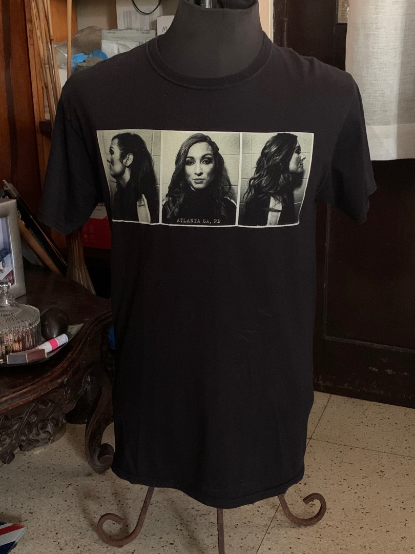 WWE Becky Lynch Mugshot Tee Mens Medium, Men's Fashion, Tops & Sets ...