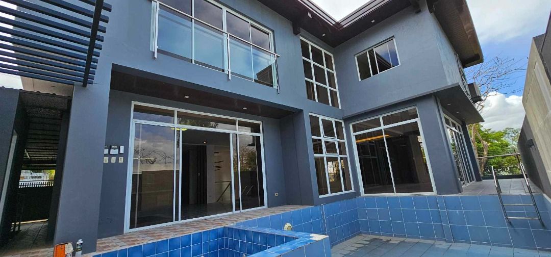 720 sqm - 3BR FULLY RENOVATED House and Lot FOR SALE in Antipolo ...