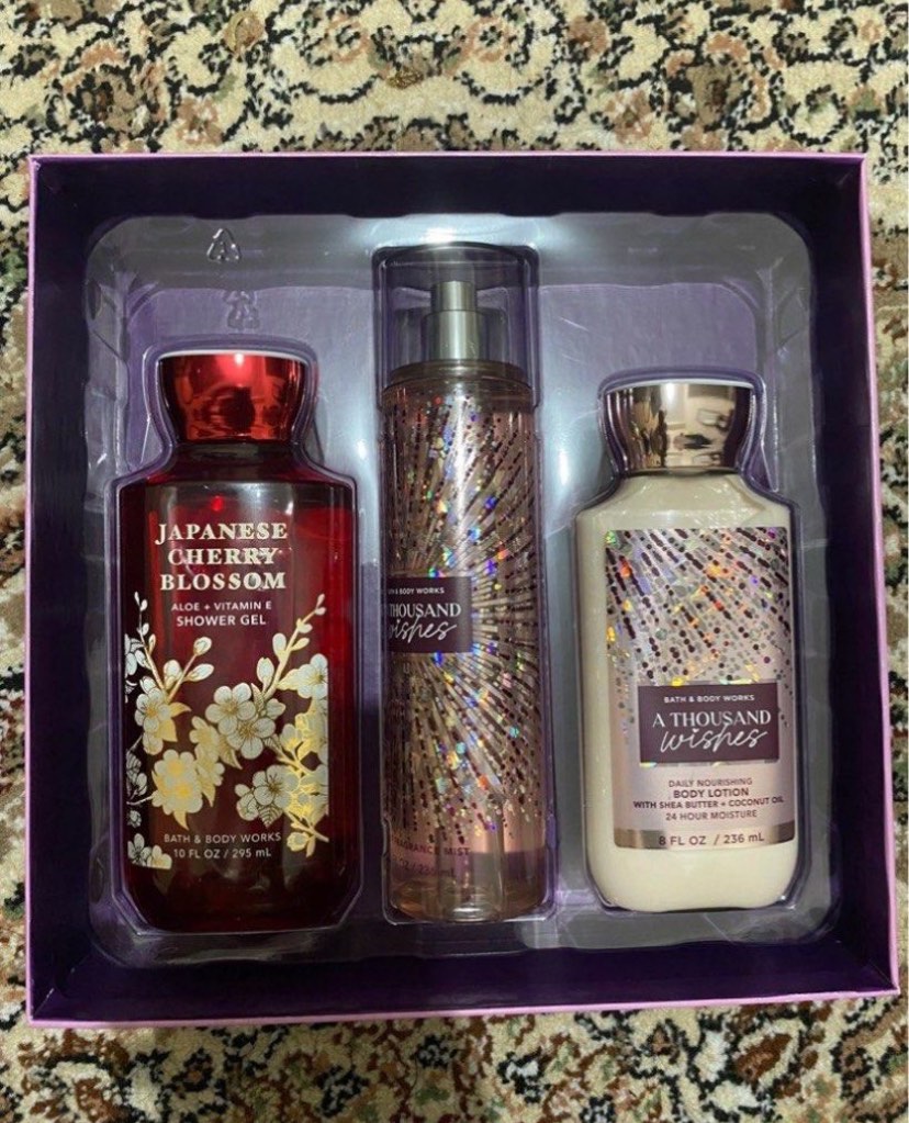 Bath and Body works set, Beauty & Personal Care, Bath & Body, Body Care ...
