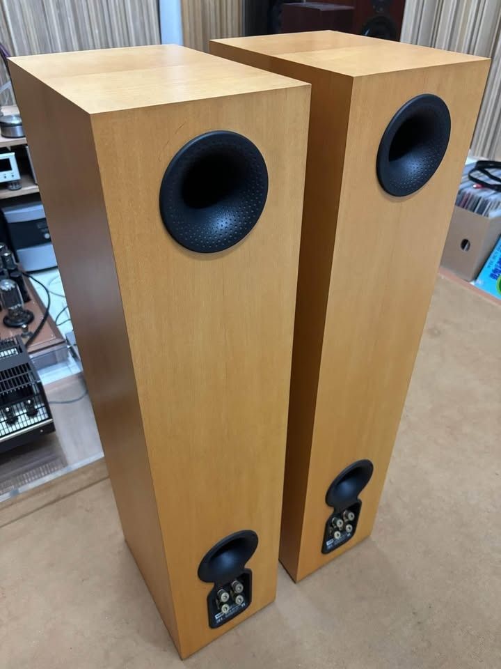 B&W UK 1st Gen | Nautilus Tube Loaded Tweeters w/ Aluminium Diaphragm ...