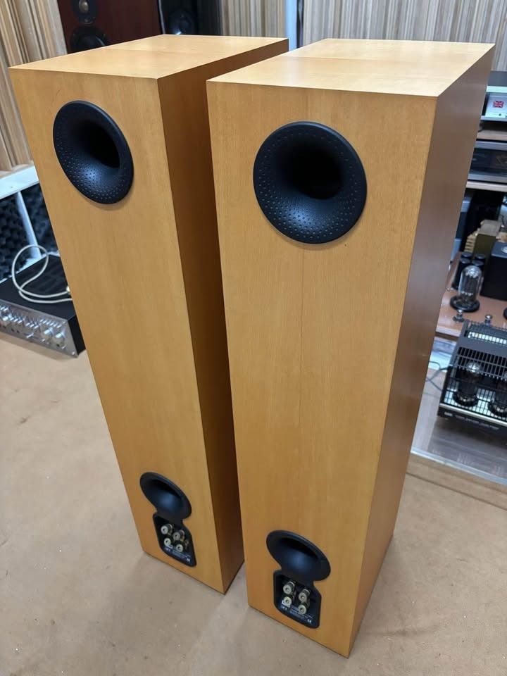 B&W UK 1st Gen | Nautilus Tube Loaded Tweeters w/ Aluminium Diaphragm ...