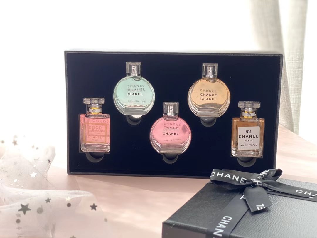 Chanel perfume sample black gift box set 5 pieces 5 * 7.5ml, Beauty ...