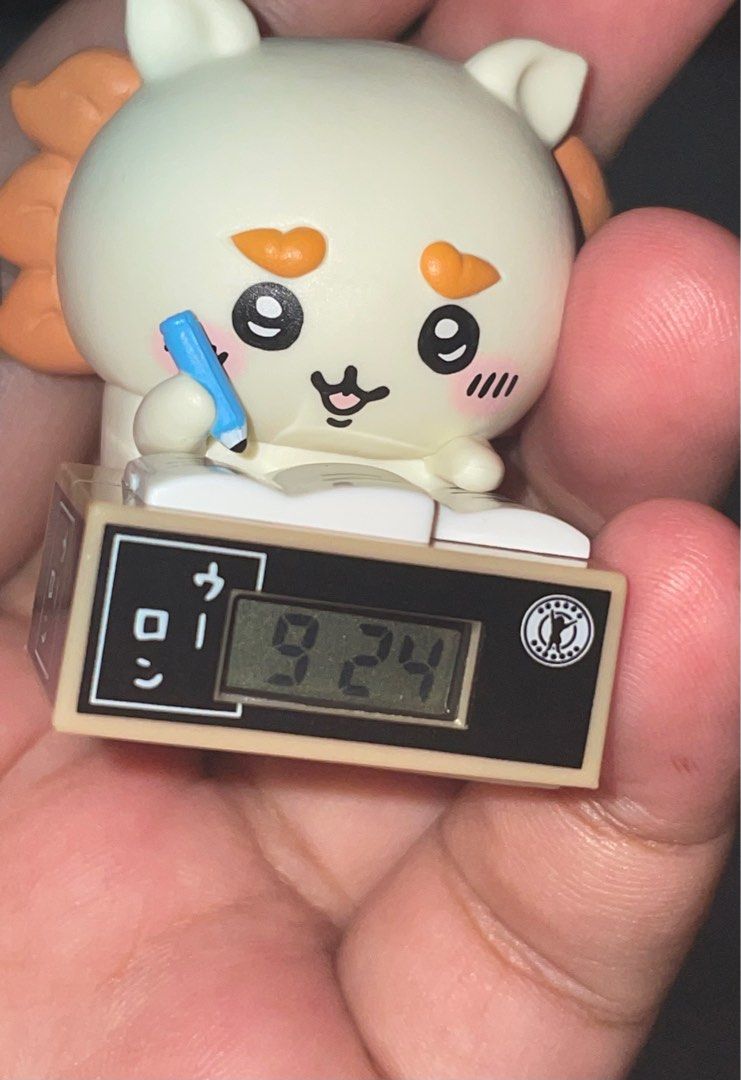 Chiikawa small clock, Hobbies & Toys, Collectibles & Memorabilia, Fan ...