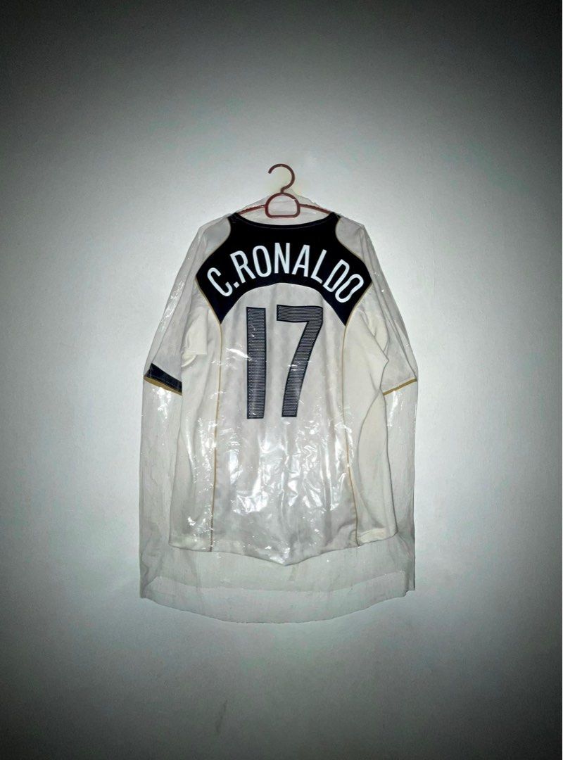 cristiano ronaldo portugal away kit 2004 euro ( rare ), Men's Fashion ...
