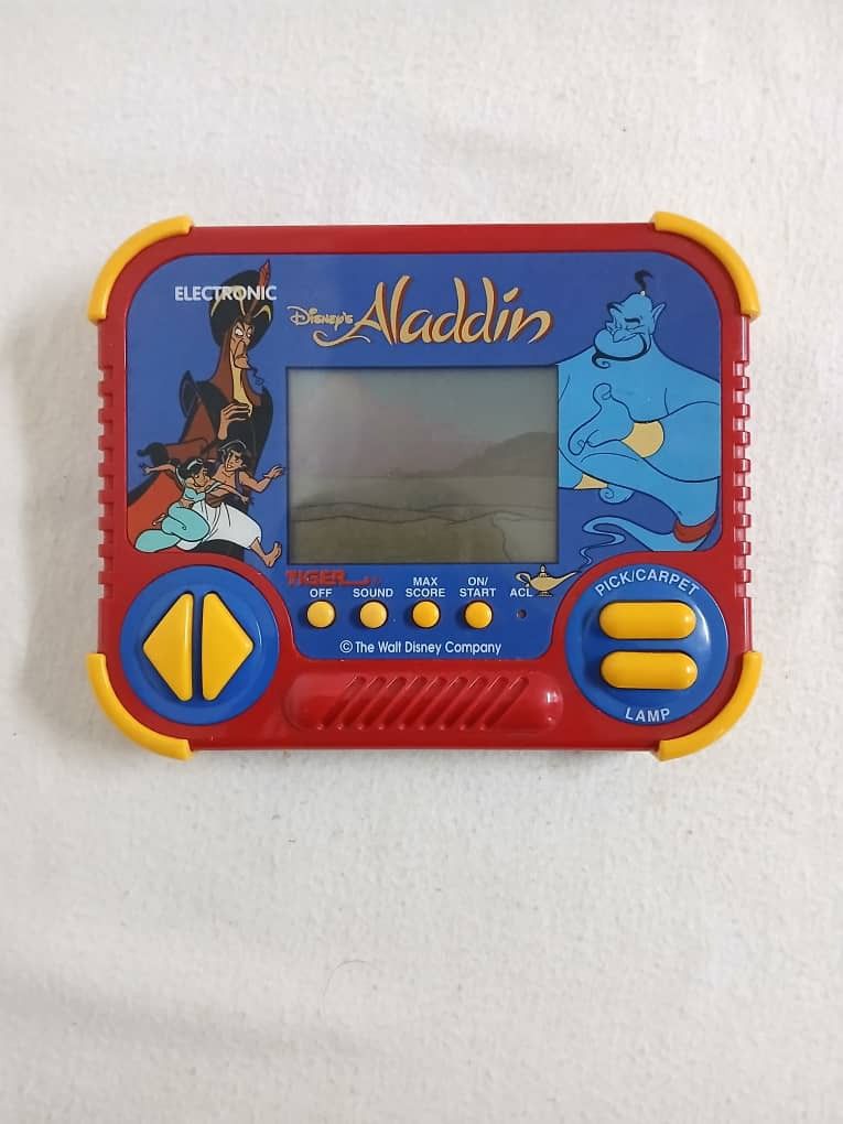 Disney Aladdin Electronic Game Tiger LCD [1990], Hobbies & Toys, Toys ...