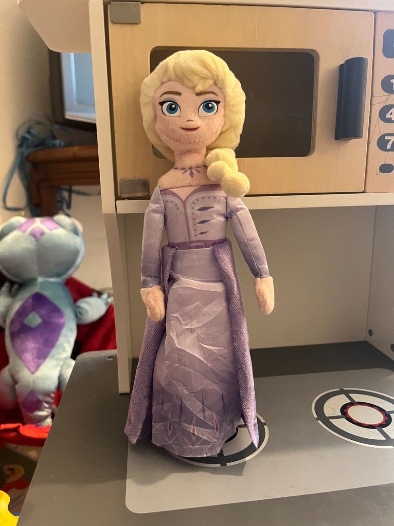 Disney Elsa Frozen Doll/Plushie, Hobbies & Toys, Toys & Games on Carousell