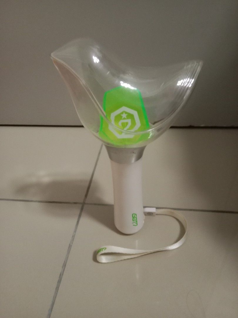 GOT7 OFFICIAL LIGHT STICK VER 1 USED, Hobbies & Toys, Collectibles ...