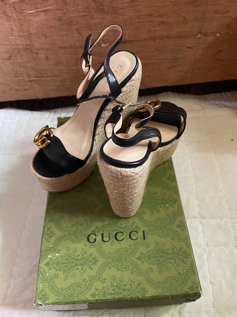 Gucci wedge, Women's Fashion, Footwear, Flats & Sandals on Carousell