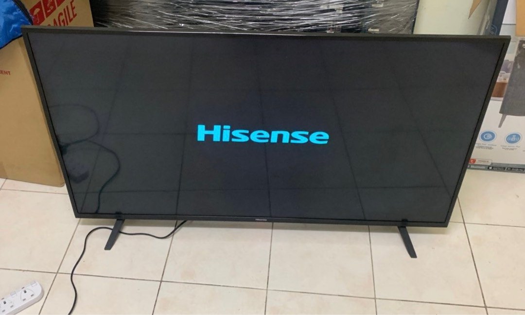 Hisense 45 Inches Smart tv 4K UHD, TV & Home Appliances, TV & Entertainment, TV on Carousell
