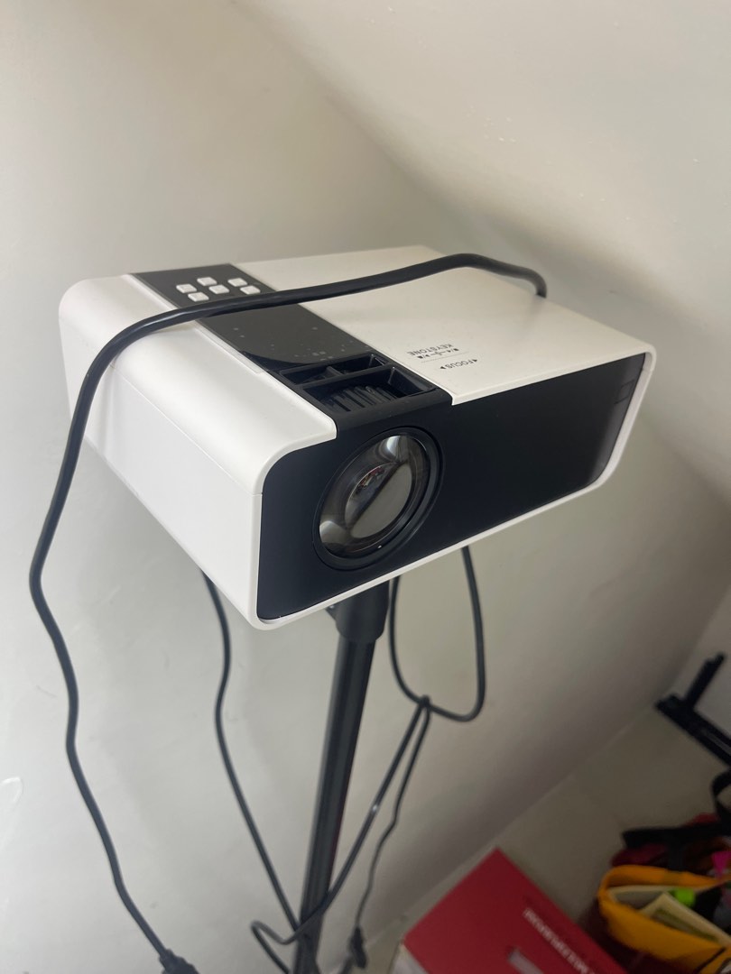 MONOZ G86 Projector FULL HD Android WIFI, Computers & Tech, Office ...