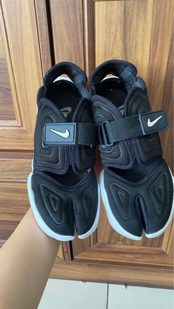 Nike Air Aqua Rift, Fesyen Wanita, Sepatu di Carousell