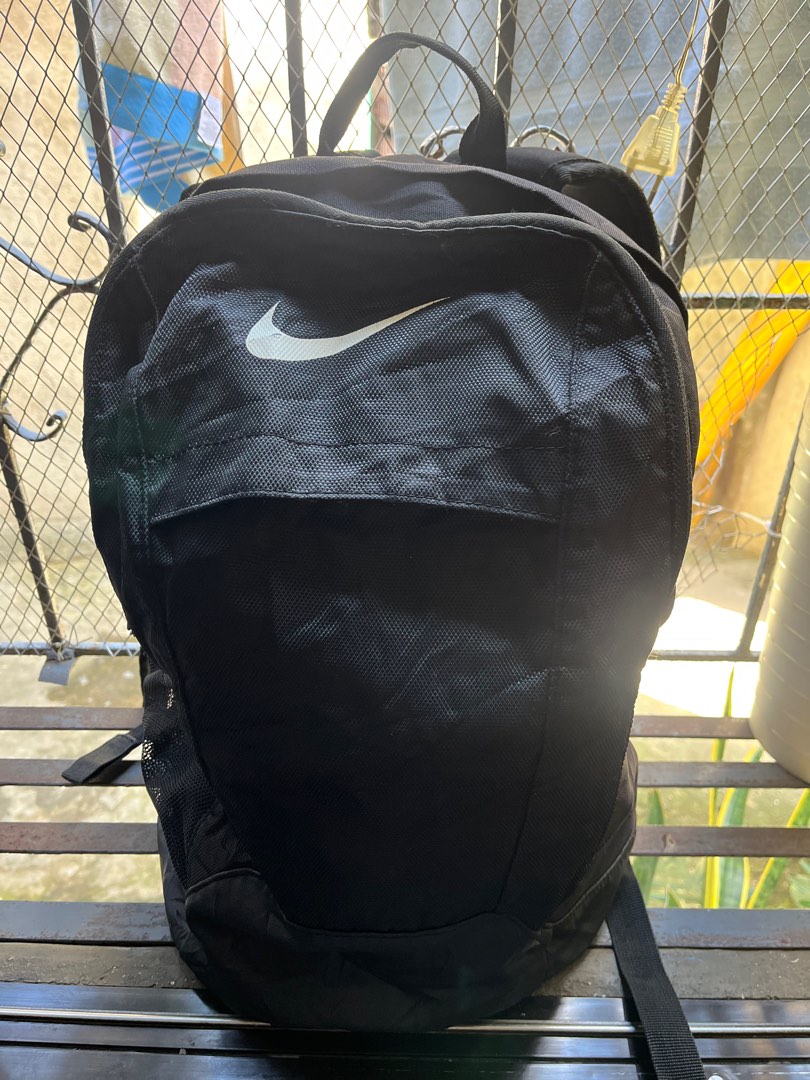 Nike Backpack, Men's Fashion, Bags, Backpacks on Carousell