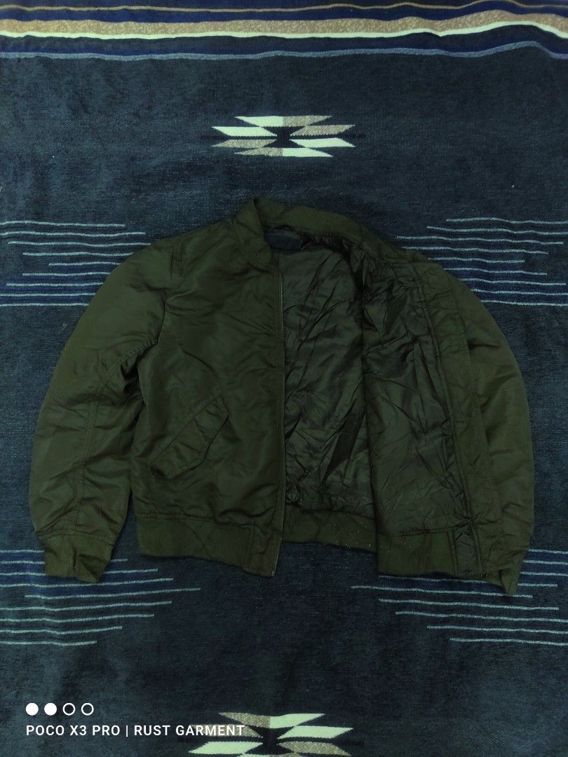 OG NOS UNIQLO Military Bomber Jacket (MA-1), Men's Fashion, Coats ...