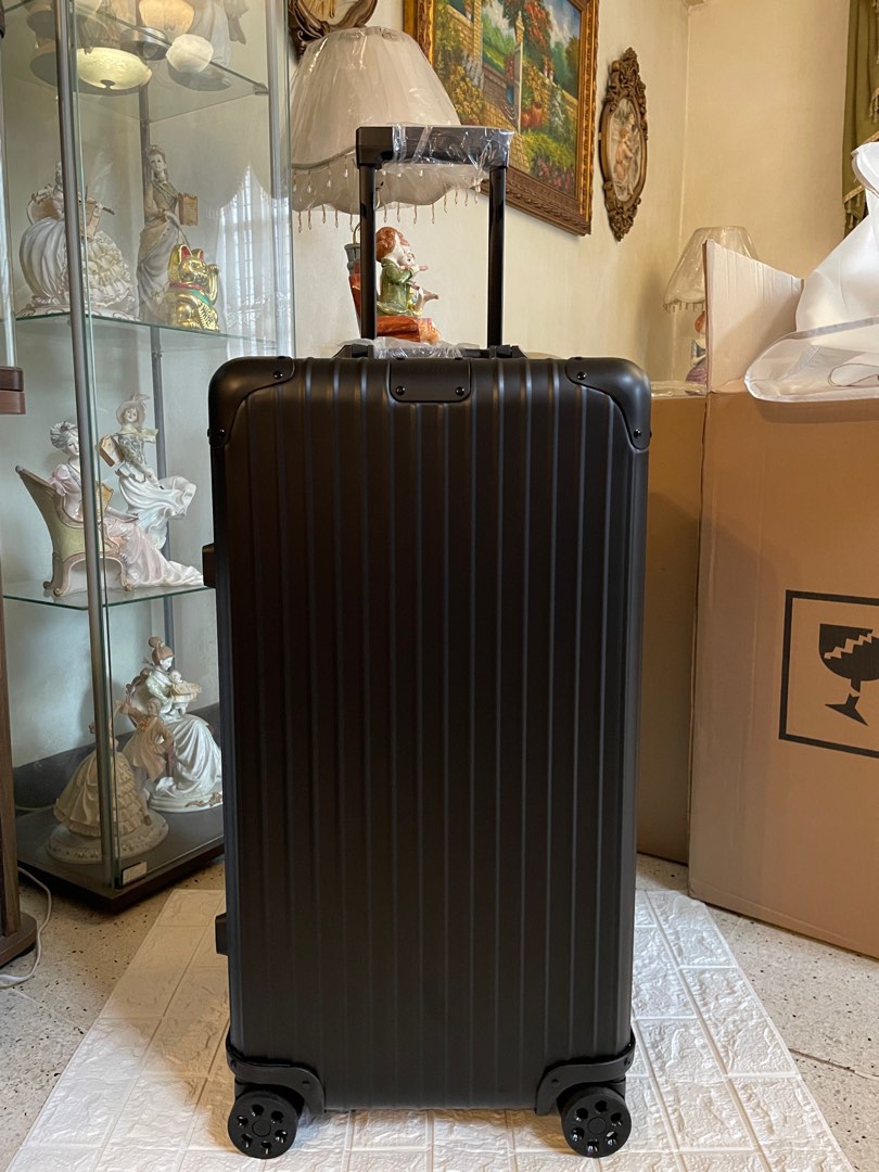 SAME DAY DELIVERY!! Check in Trunk size Black Aluminum Suitcase Check ...