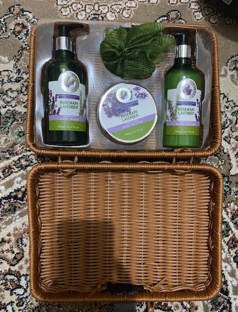 simple indulgence set, Beauty & Personal Care, Bath & Body, Body Care ...