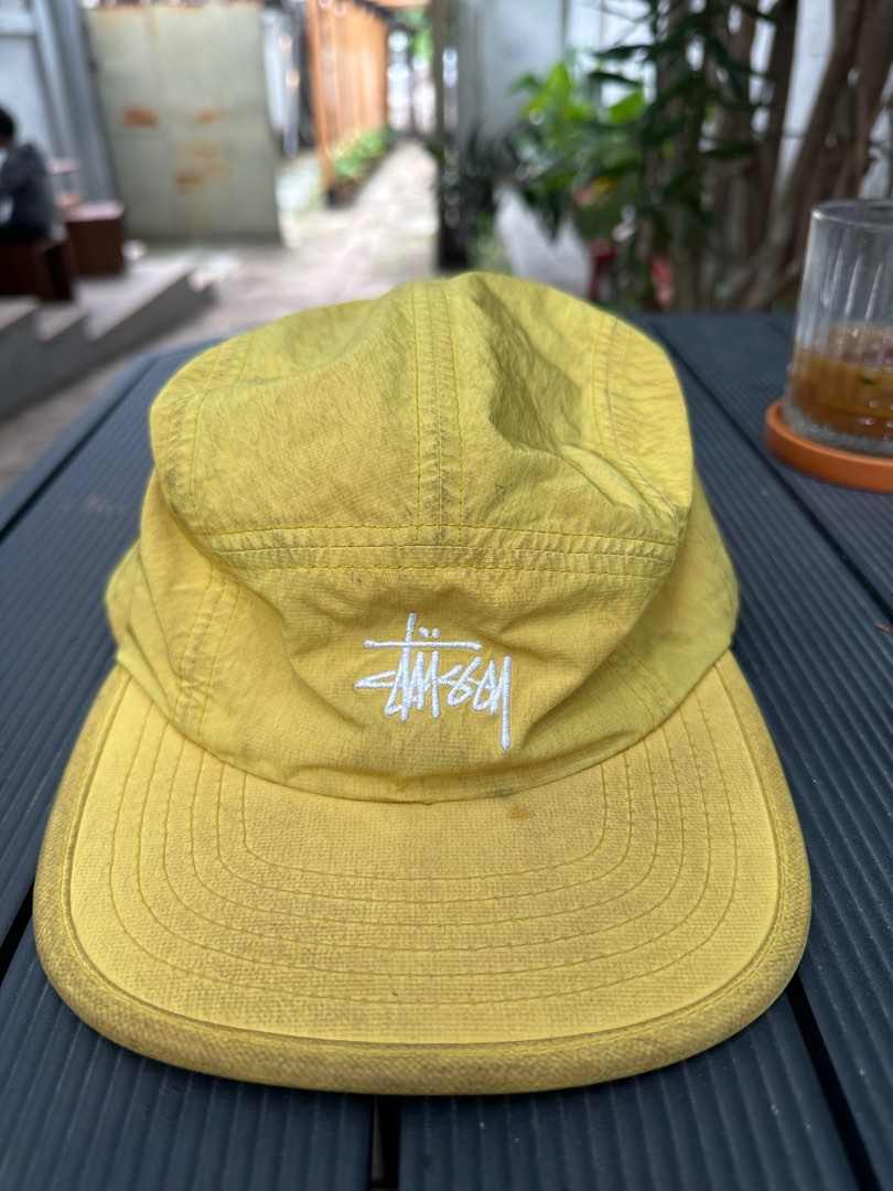 Topi panel cap stussy, Fesyen Pria, Aksesoris, Topi di Carousell