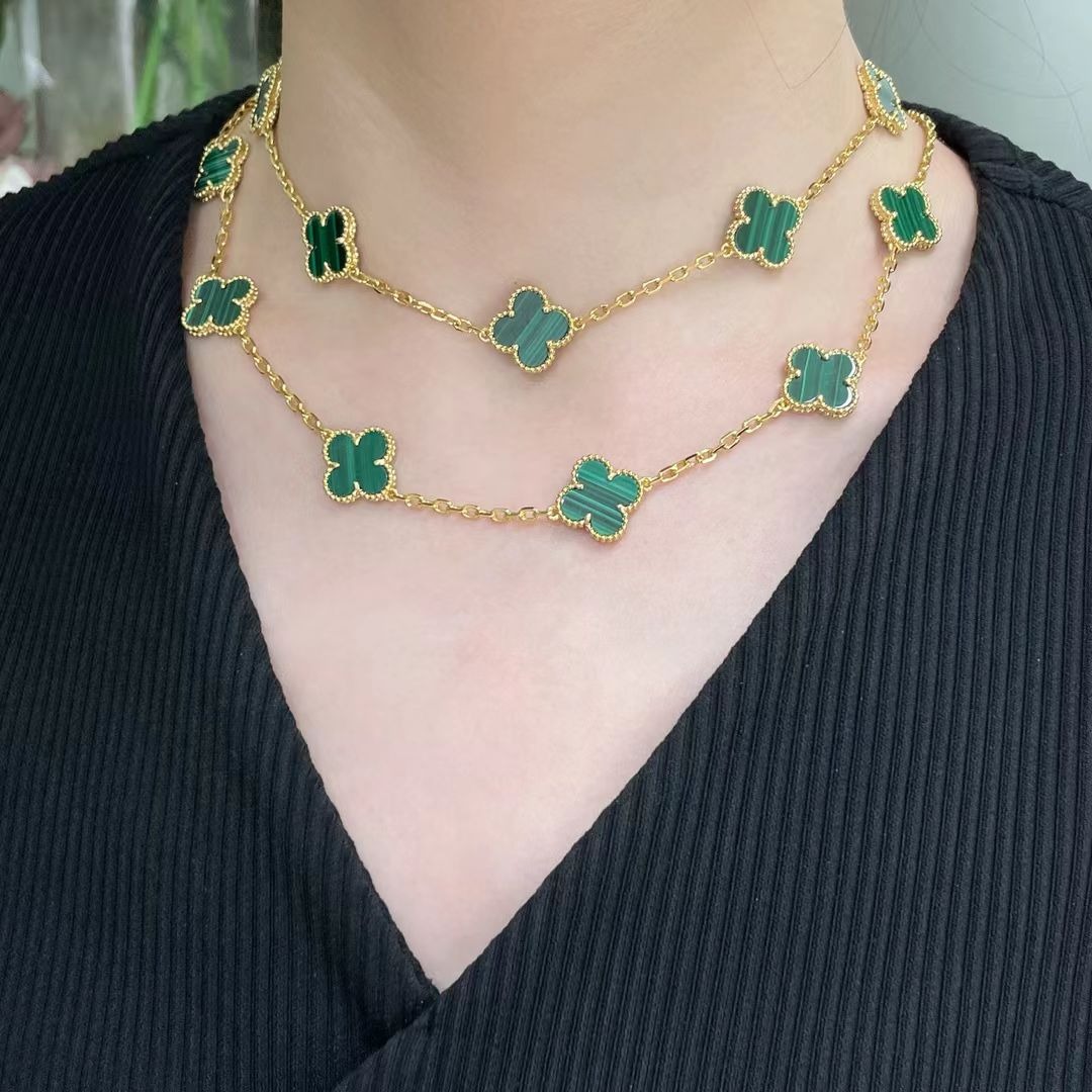 Van Cleef&Arpels V Gold Plated Mica 0000-1500 Mesh VCA Natural ...
