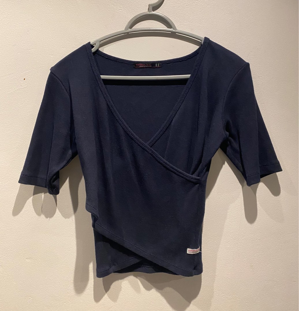 V-Neck Hugging Top, Women's Fashion, Tops, Blouses on Carousell