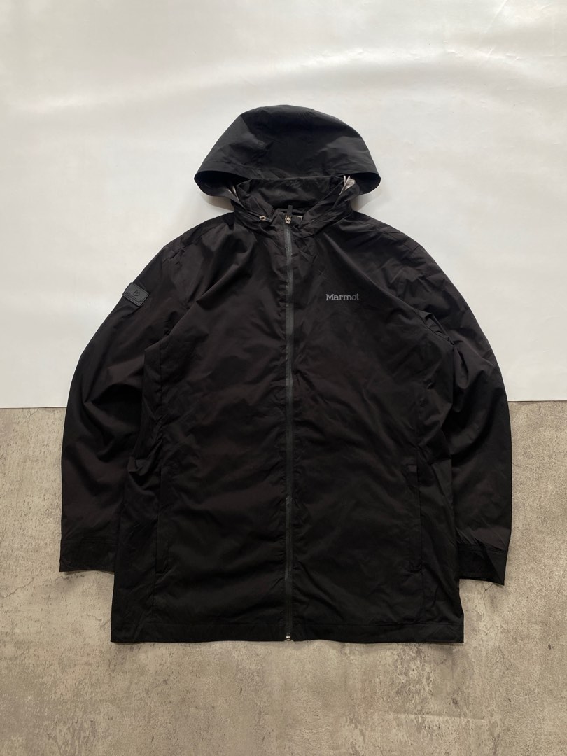 Y2K JAKET MARMOT BLOKTEK LOGO BASIC, Fesyen Pria, Pakaian , Atasan di Carousell