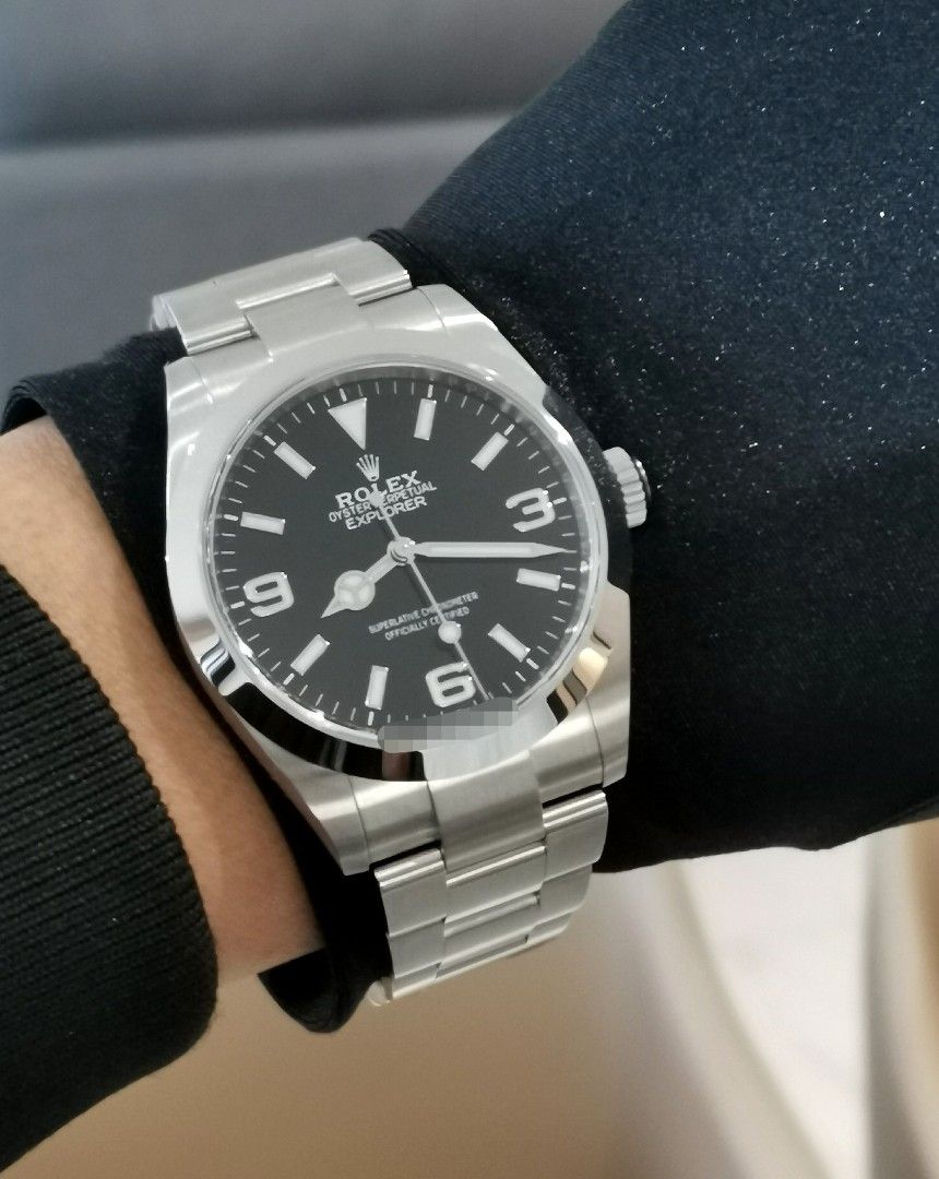 Year 2024 Brand New Rolex Explorer 40mm Reference 224270, Luxury, Watches on Carousell