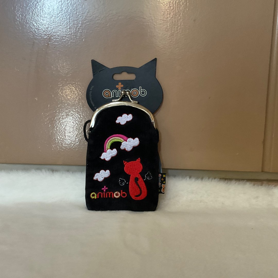 Animob Kiss lock Sling Pouch, Women's Fashion, Bags & Wallets, Purses ...