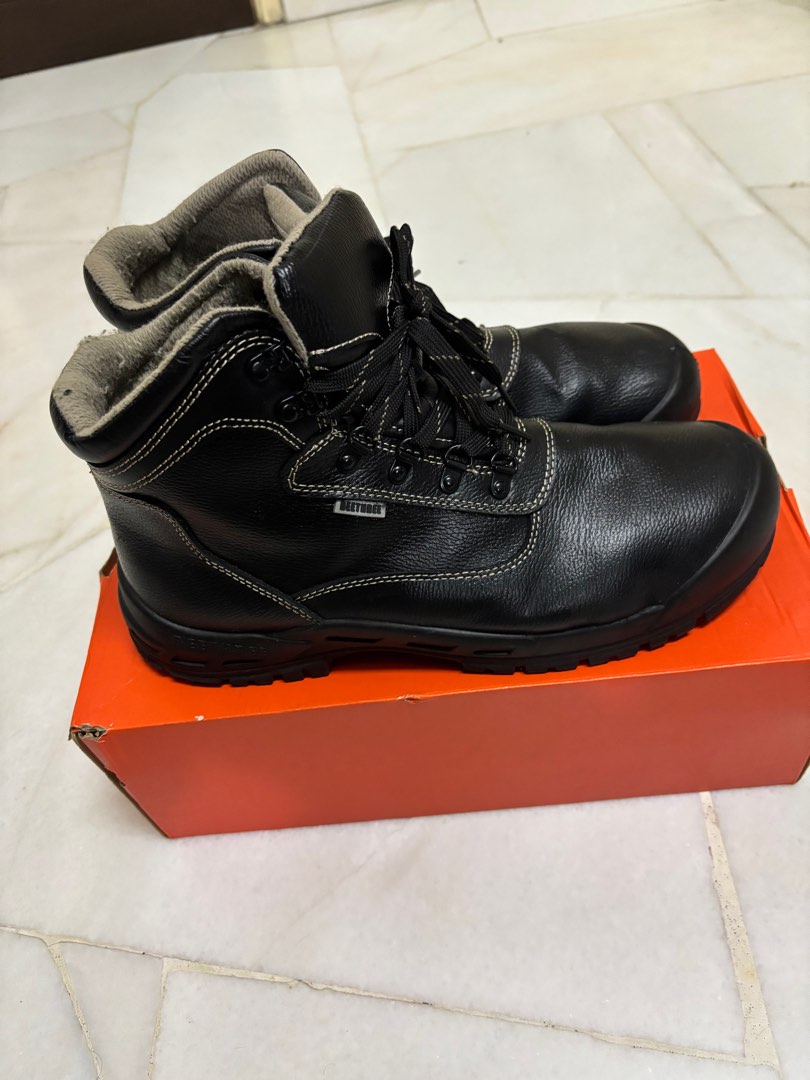 Beethree Safety Shoes SIRIM and DOSH Certified, Men's Fashion, Footwear ...