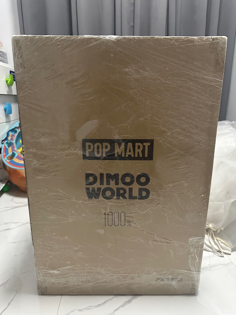 Dimoo Snowman 1000% (On-Hand), Hobbies & Toys, Toys & Games on Carousell