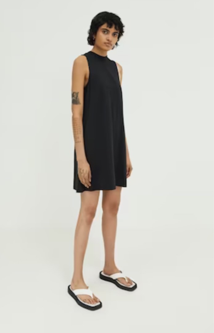 GU black muscle dress, Women's Fashion, Dresses & Sets, Dresses on ...