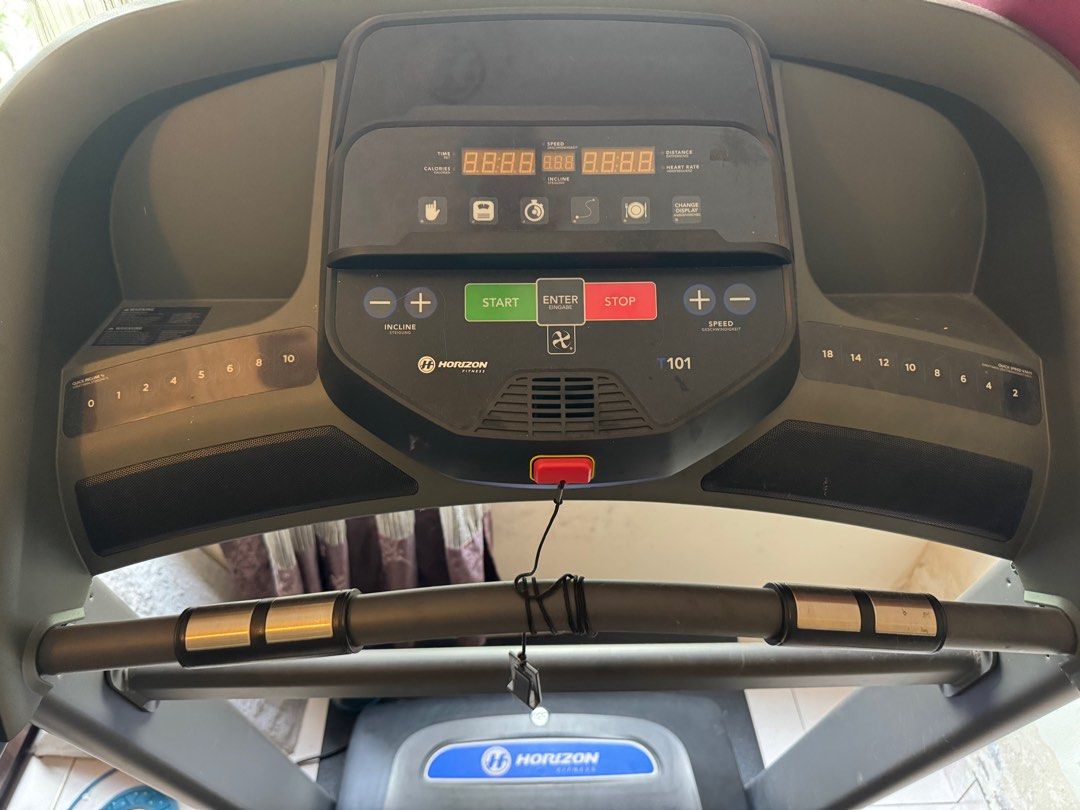 Johnson T101 Treadmill, Sports Equipment, Exercise & Fitness, Cardio ...