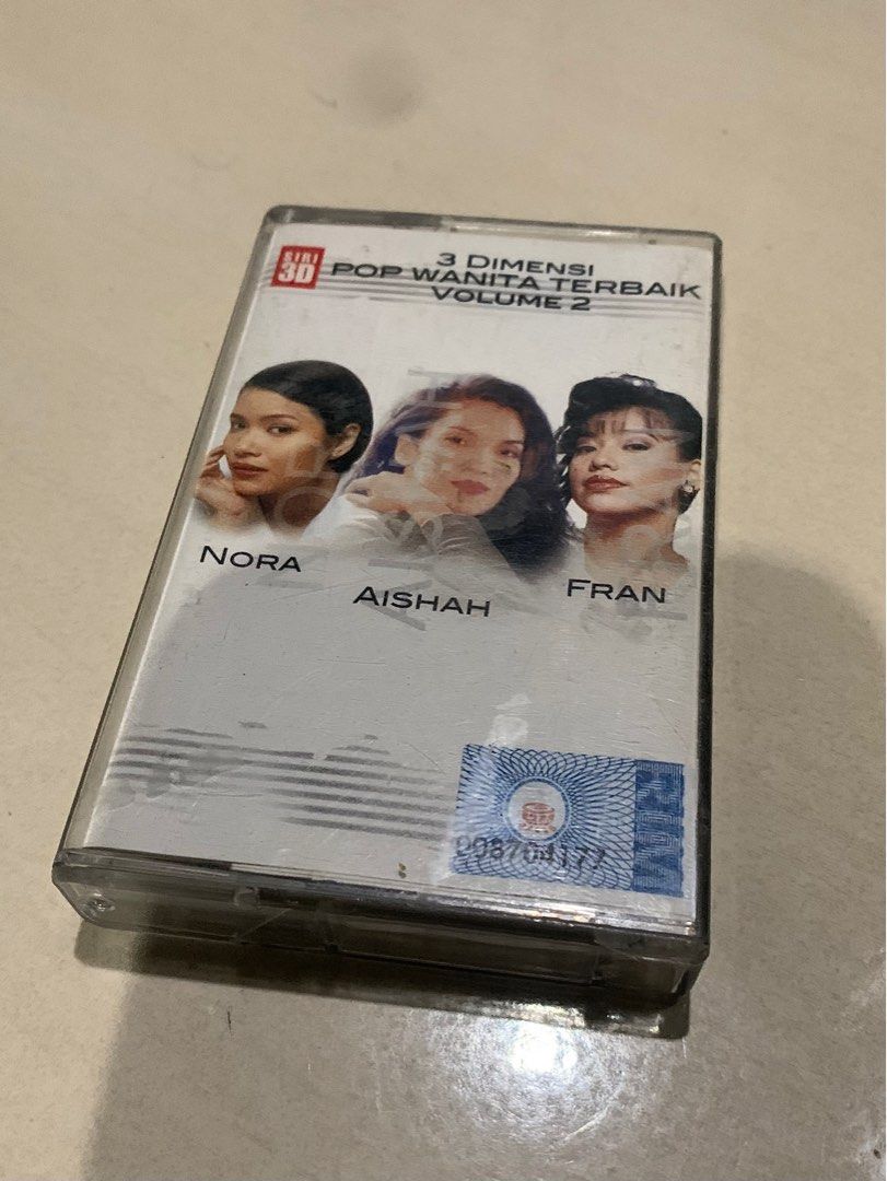 Kaset Fran Aishah Nora, Hobbies & Toys, Music & Media, CDs & DVDs on Carousell