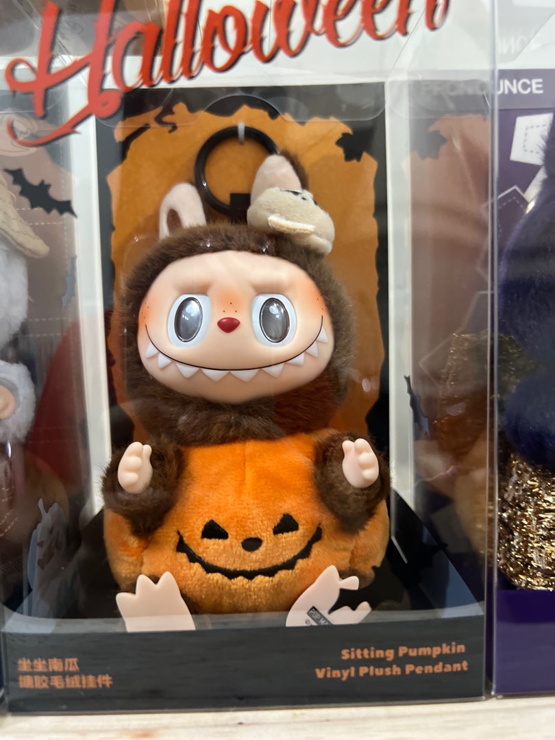 Labubu Hallobubu (Halloween), Hobbies & Toys, Toys & Games on Carousell