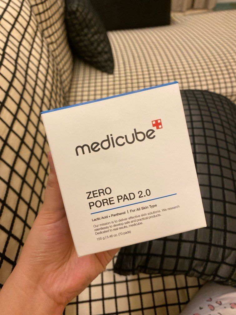 Medicube zeropad, Beauty & Personal Care, Face, Face Care on Carousell