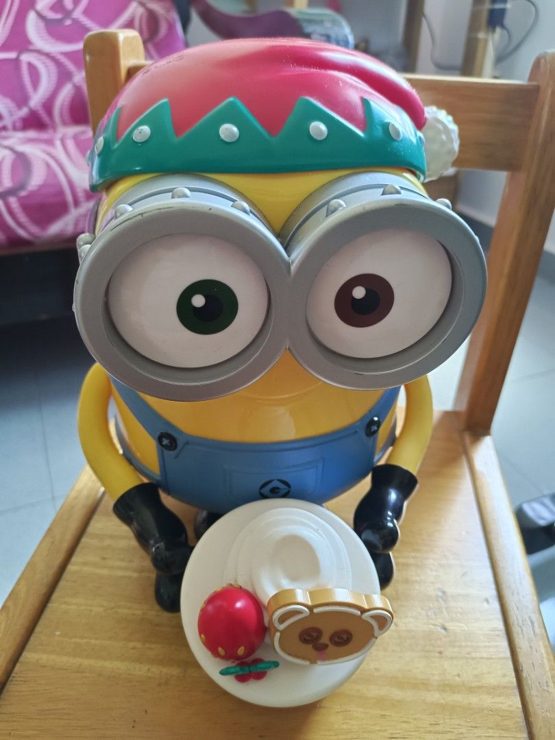 Minion Popcorn Bucket, Hobbies & Toys, Toys & Games on Carousell