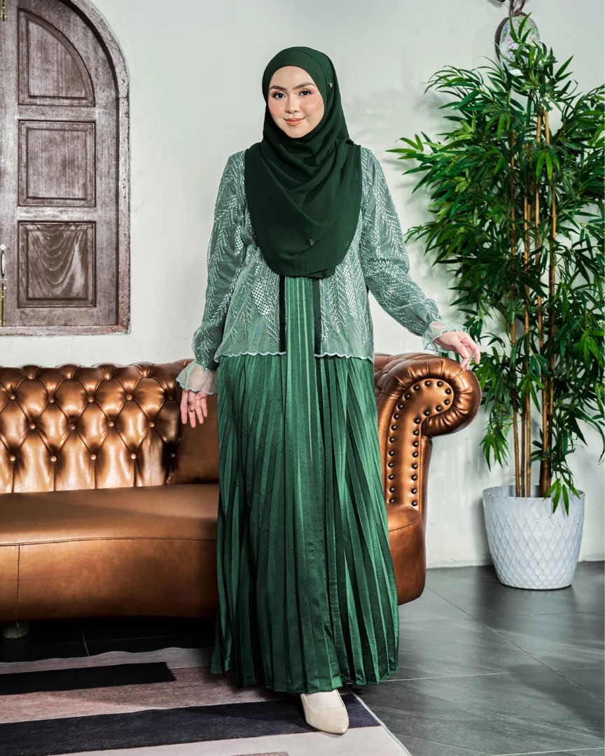 Muslimah Clothing MCC Dress, Women's Fashion, Dresses & Sets, Dresses ...