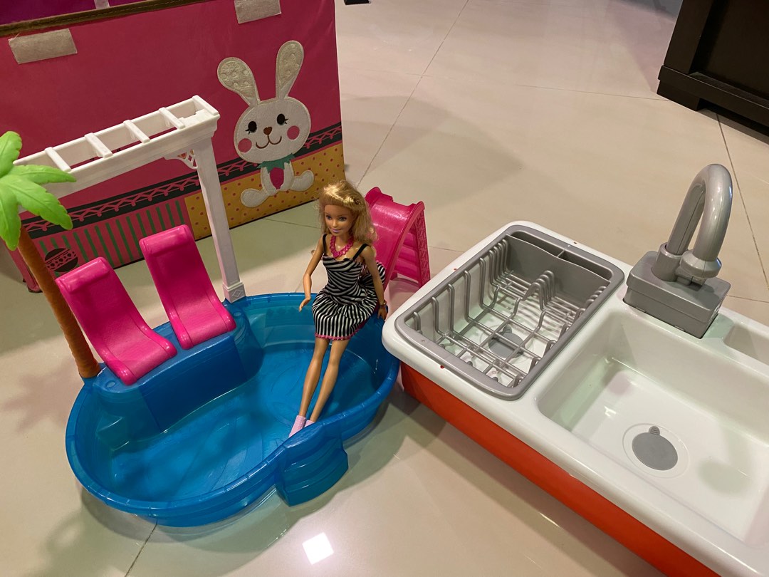 Original Barbie - swimming pool and Kitchen Sink, Hobbies & Toys, Toys ...