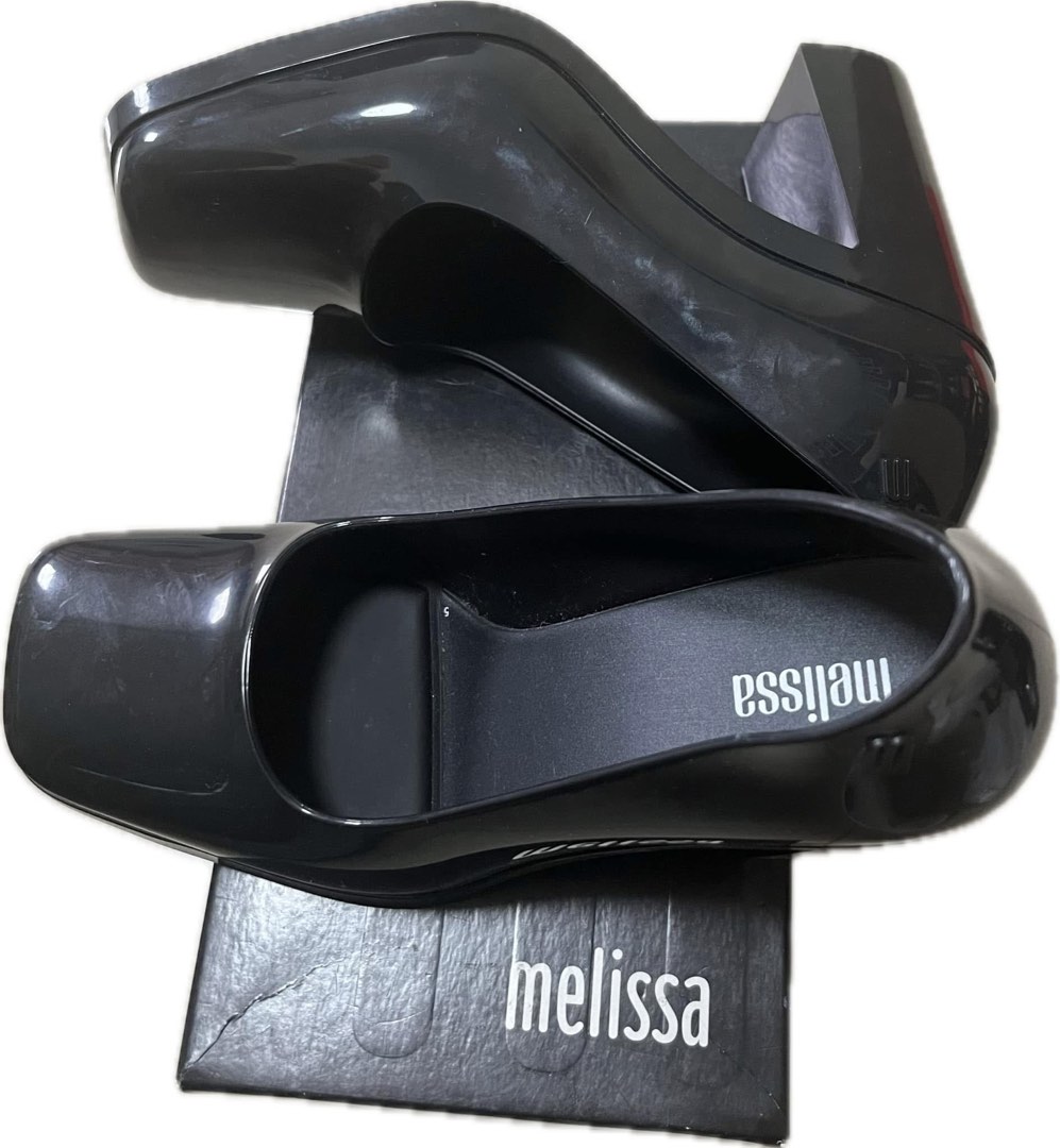 Original Melissa Block Doll Heels, Women's Fashion, Footwear, Heels on Carousell